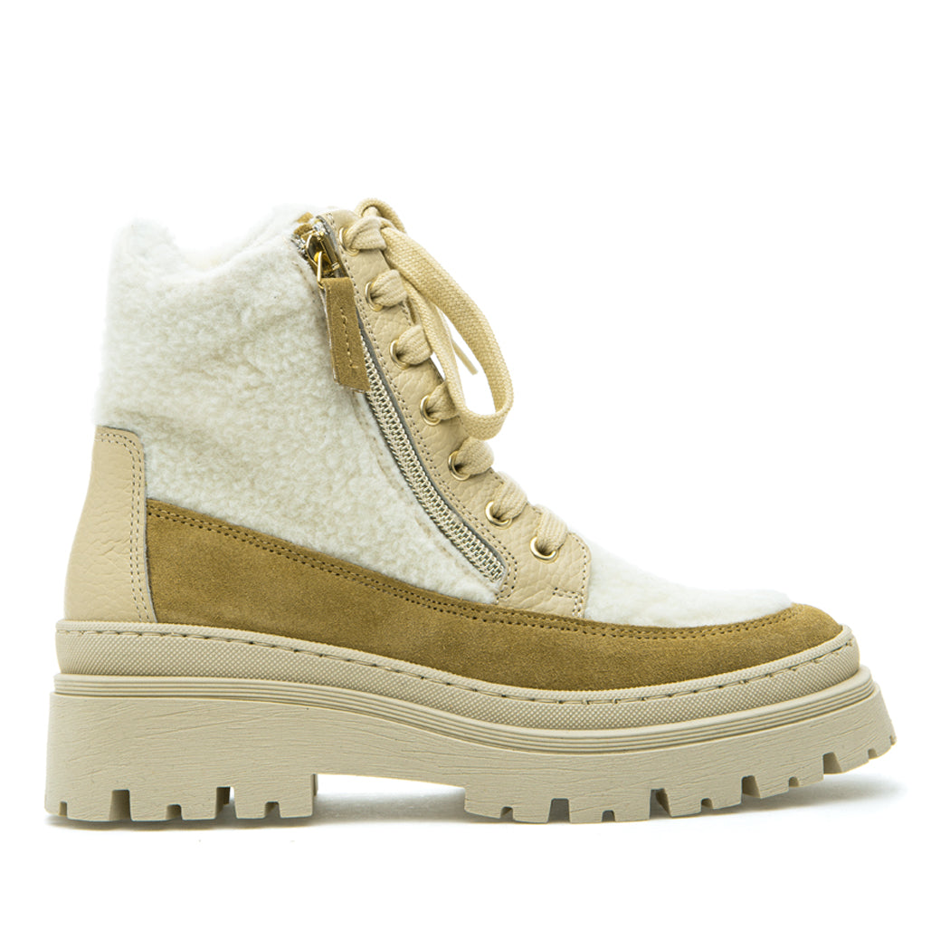 Ezra Suede Fur Lace Up Boot – Footnotes