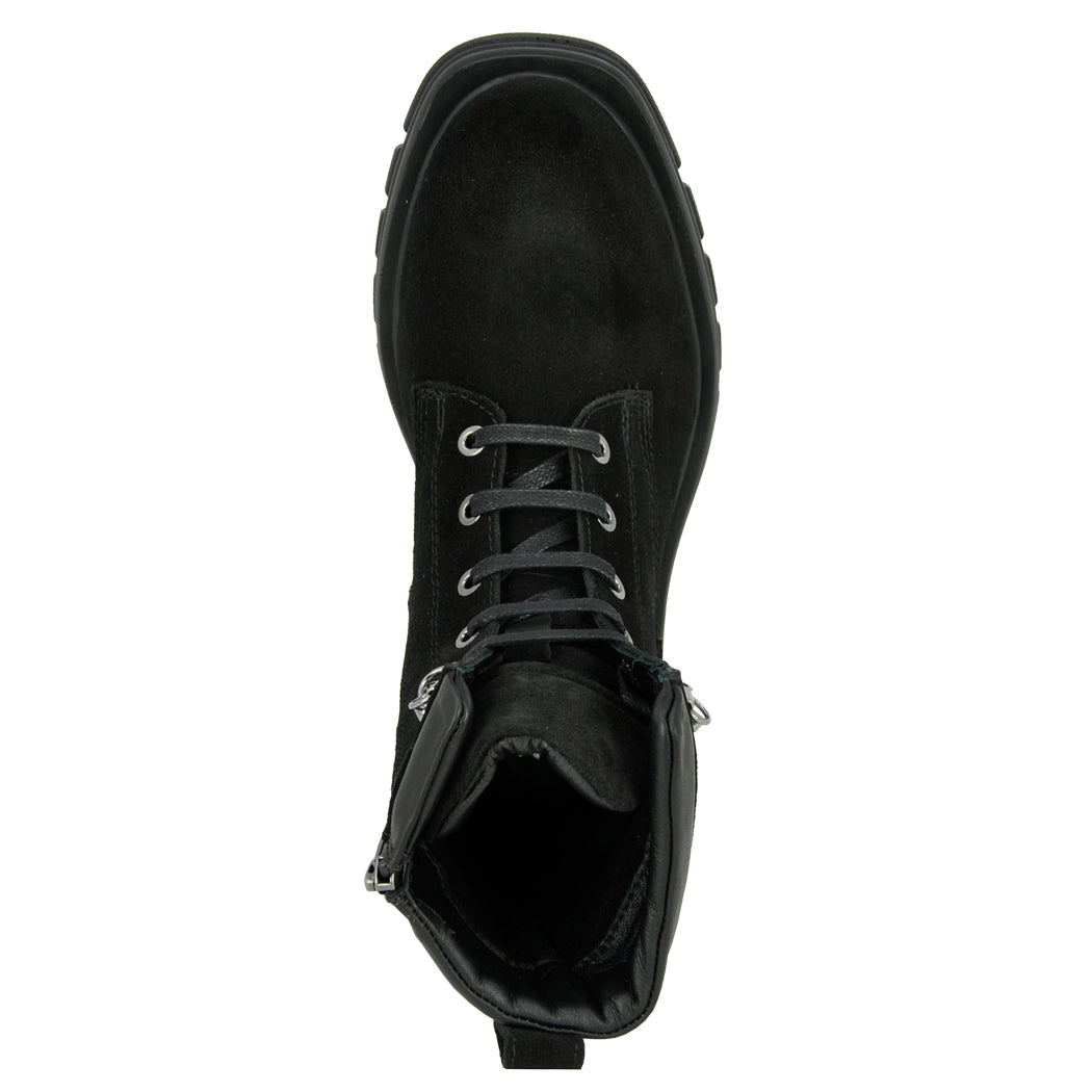 Quincy Suede Tie Boot – Footnotes