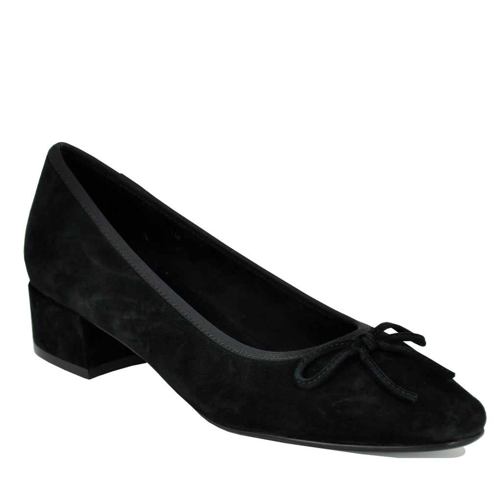 Aleka Suede Heel Pump – Footnotes
