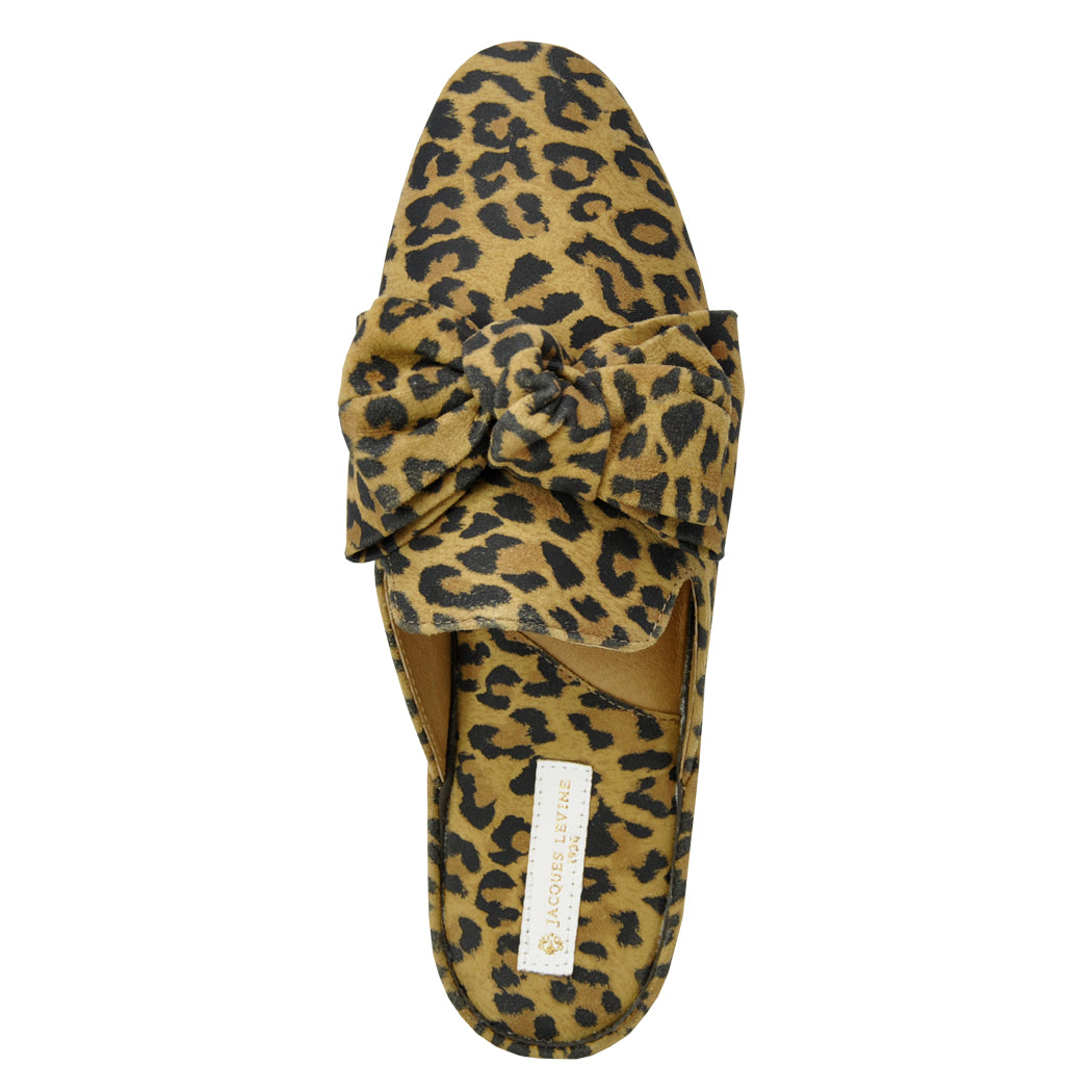 Maya Leopard Bow Slipper – Footnotes
