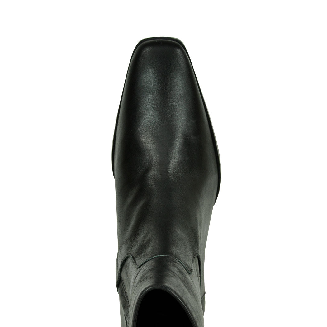 Daney Leather Heel Boot – Footnotes